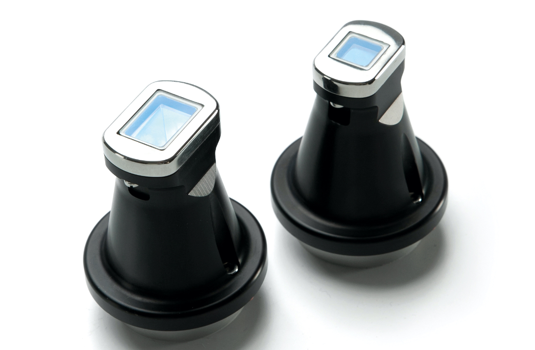 XLASE PLUS - TECHNICAL SPECIFICATIONS AND FOCUS ON THE TECHNOLOGY ...